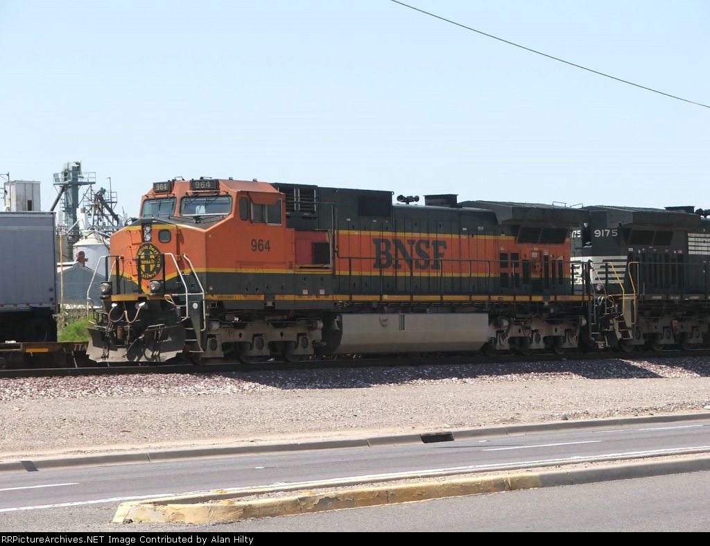 BNSF 964
